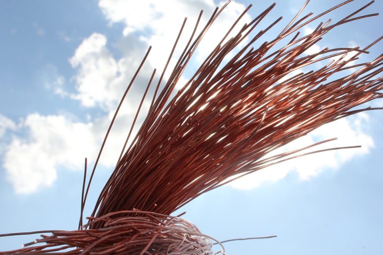 The Pros and Cons of Copper Wire | OneMonroe Titan